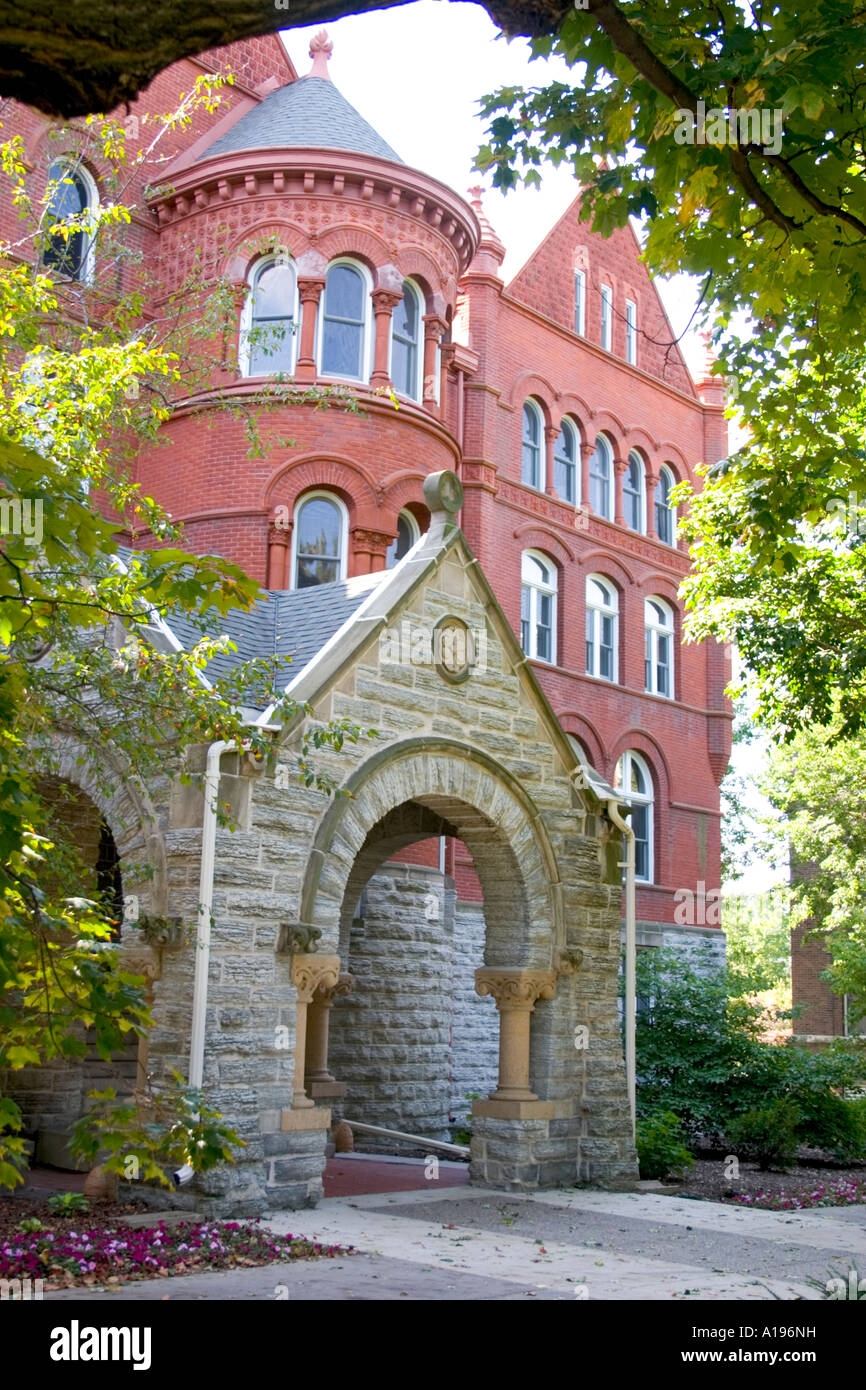 Old Main administration building on Macalester College campus. St Paul ...