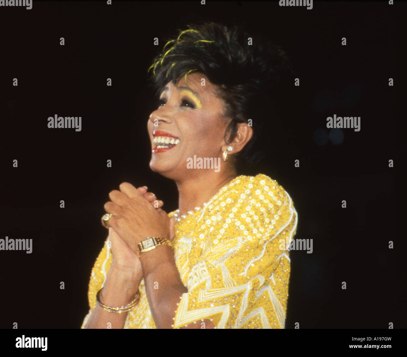SHIRLEY BASSEY UK singer Stock Photo - Alamy