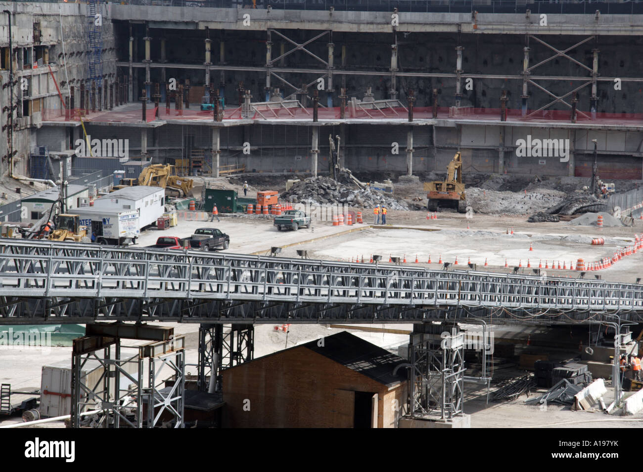 Rebuilding ground zero hi-res stock photography and images - Alamy