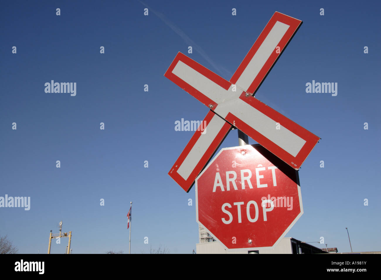 English french stop sign hi-res stock photography and images - Alamy