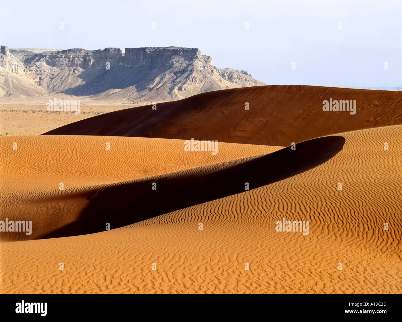 Red Sands 01 Saudi Arabia Stock Photo - Alamy