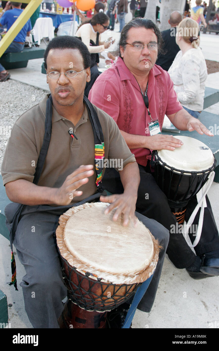 Bongo international hi-res stock photography and images - Alamy