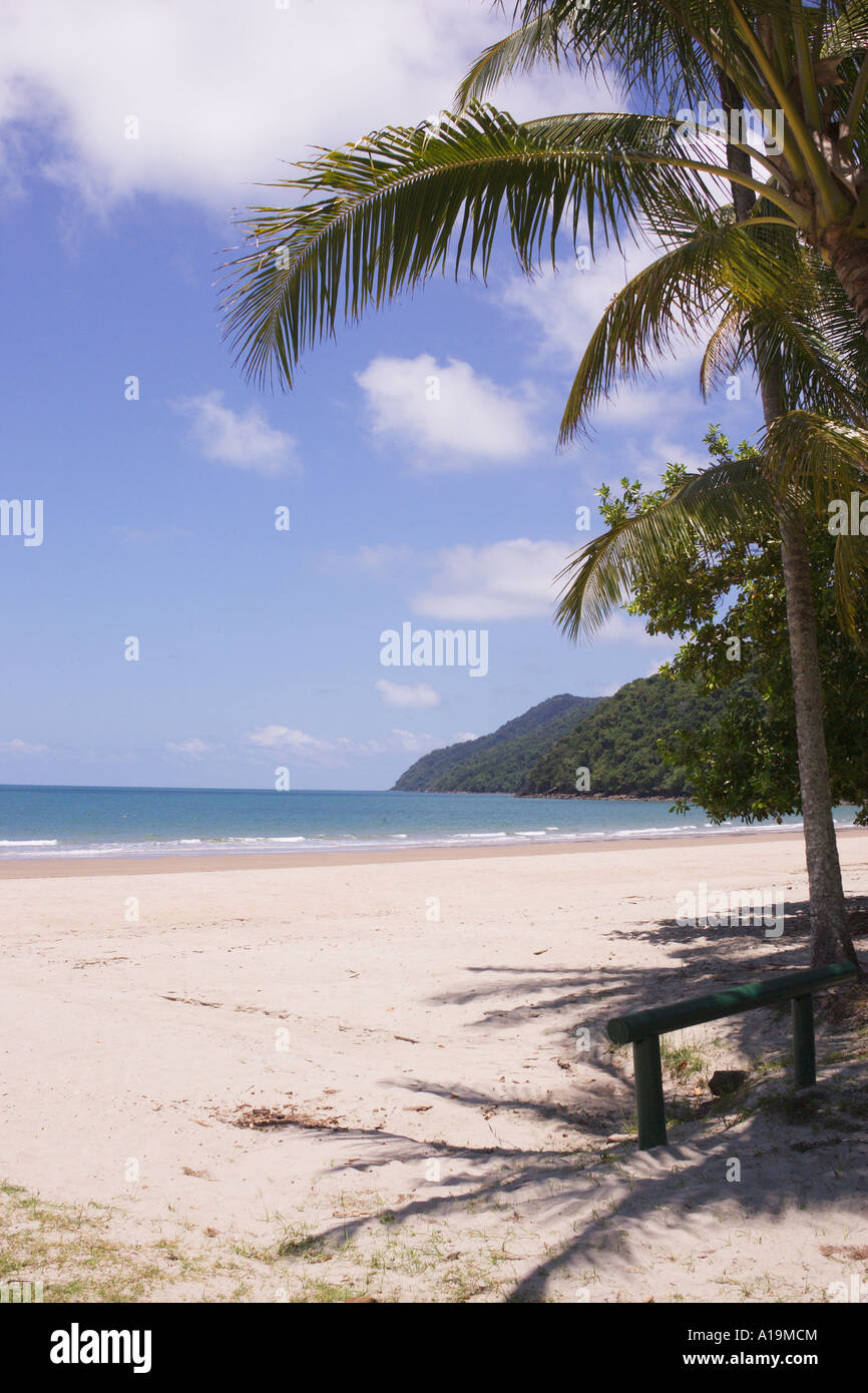 Etty Bay Innisfail Queensland Australia Stock Photo - Alamy