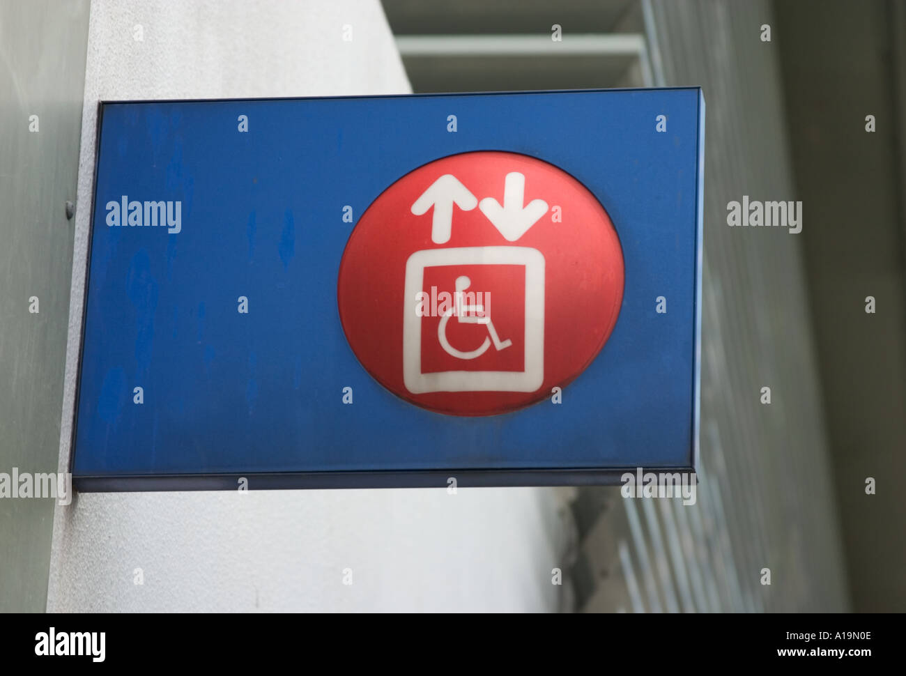 signboard showing lift for disabled Stock Photo - Alamy