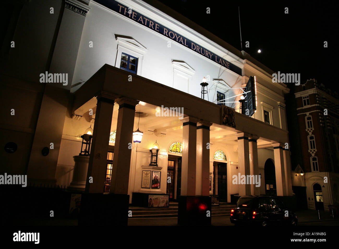 Theatre Royal Drury Lane in London England Stock Photo - Alamy