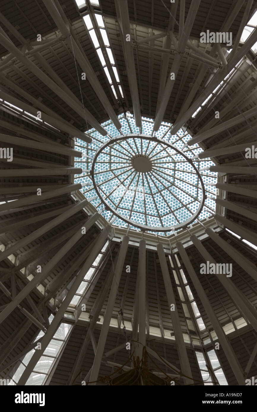 dome shaped roof inside KLCC building underneath petronas twin towers ...