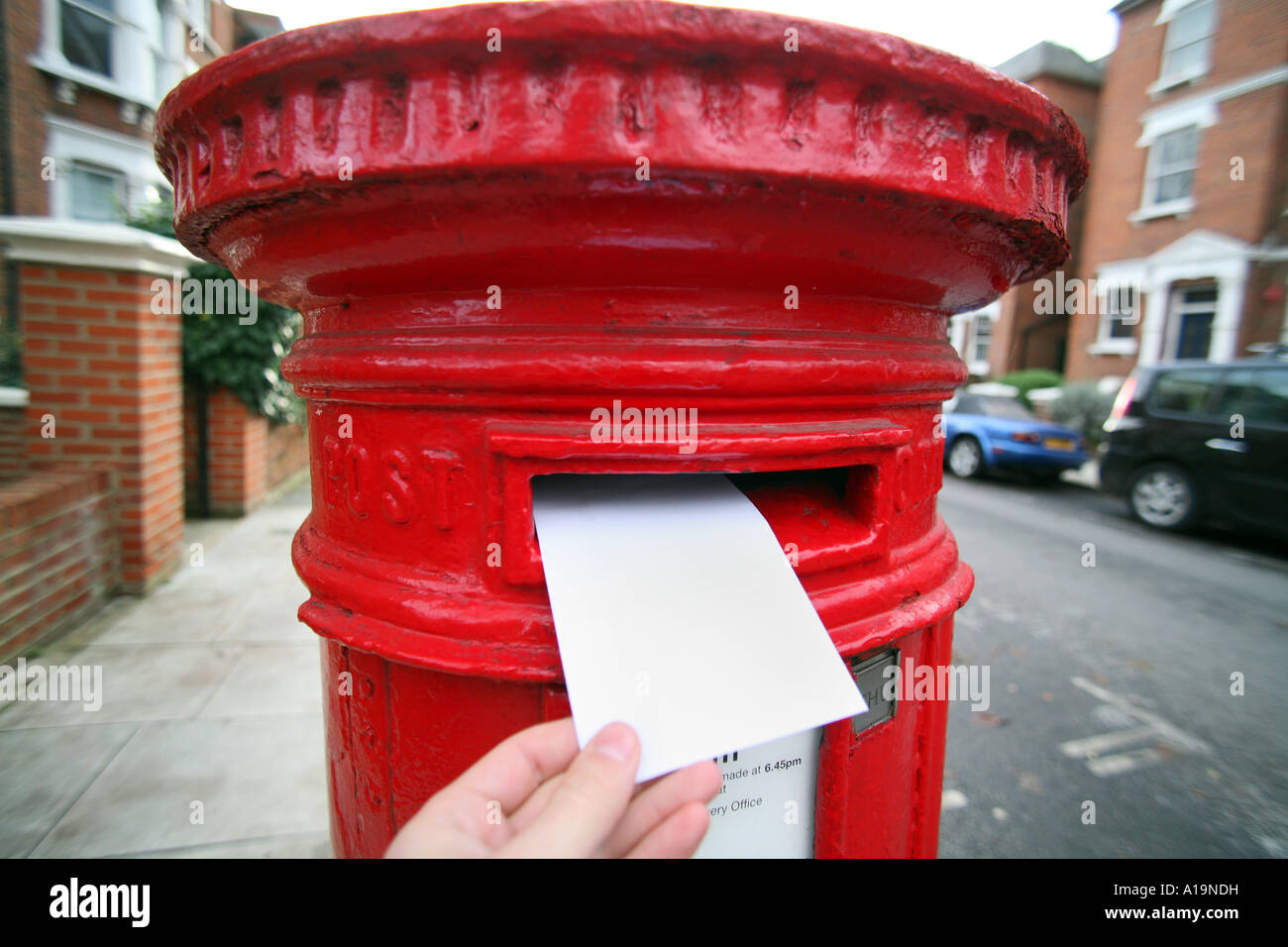 Posting letter hi-res stock photography and images - Alamy
