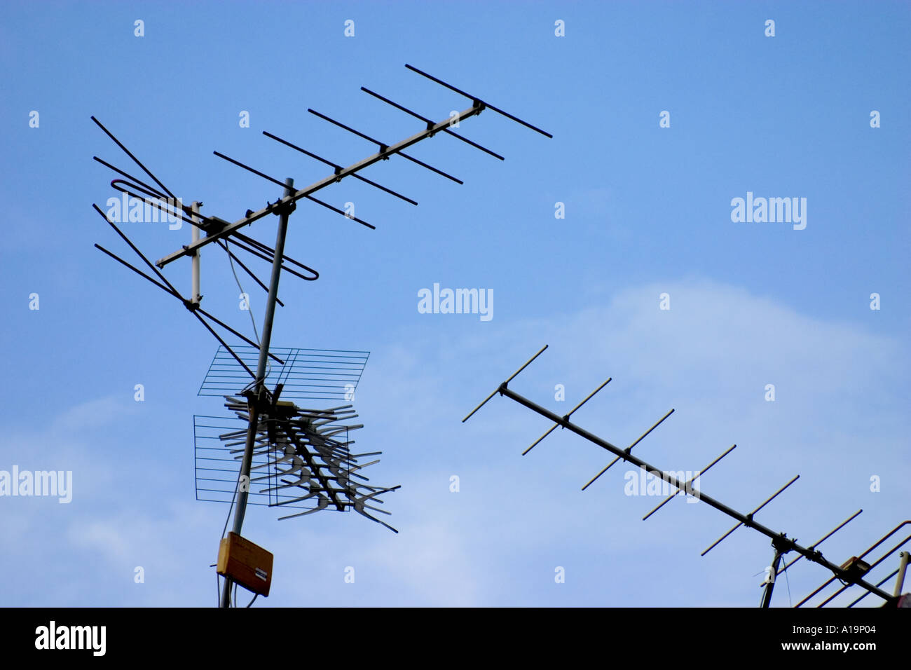 Uhf antenna hi-res stock photography and images - Alamy