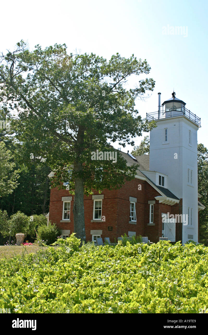 40 Mile Point Lighthouse Stock Photo - Alamy