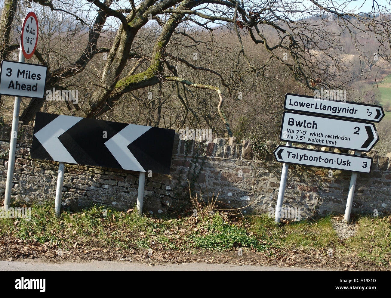 Llangynidr village hi-res stock photography and images - Alamy