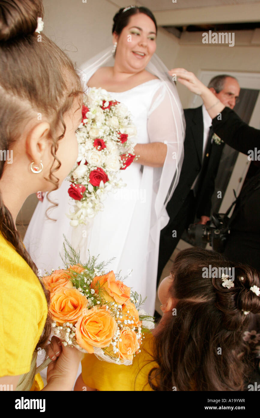 Wedding event marriage jehovahs witness hi-res stock photography and ...