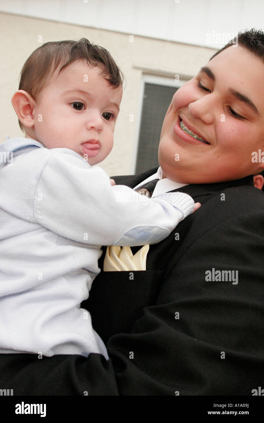 Jehovah's witness house hi-res stock photography and images - Alamy