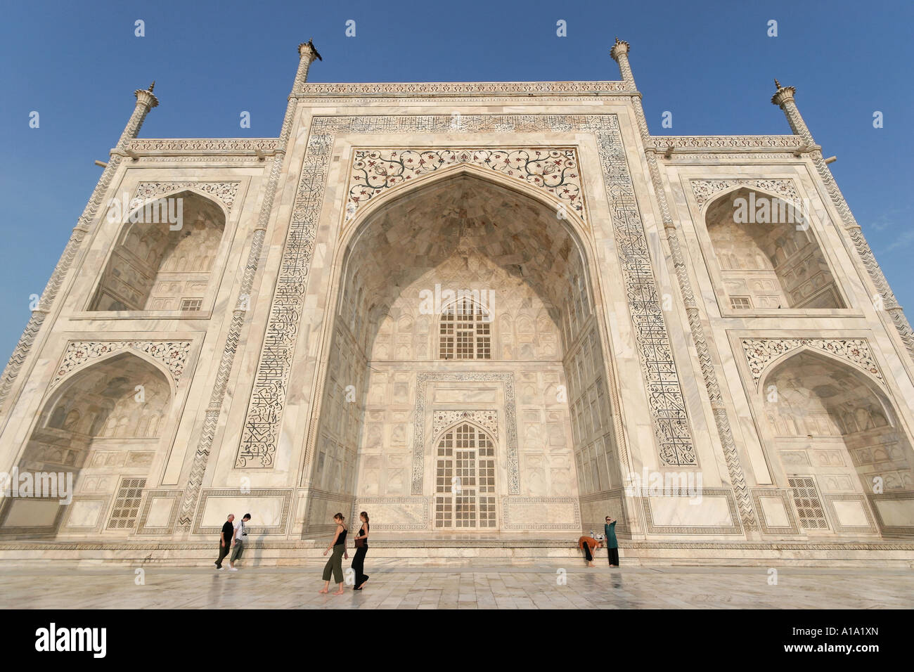 Taj Mahal, front, Agra, India Stock Photo - Alamy
