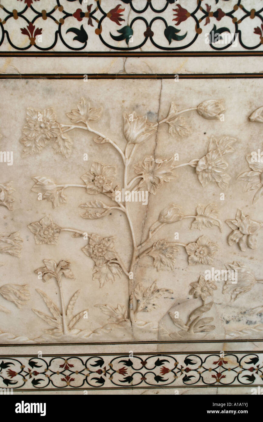 Taj Mahal, marble ornaments with gemstone inlays, Agra, India Stock ...