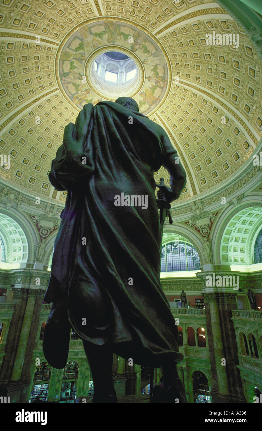 James madison statue hi-res stock photography and images - Alamy