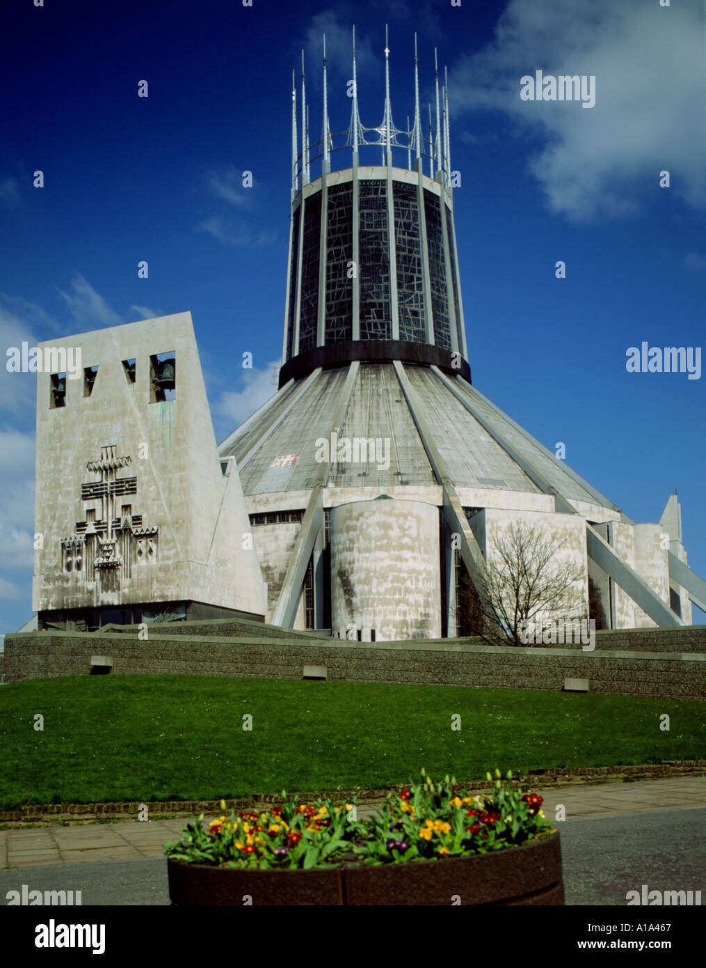 Liverpool rc cathedral hi-res stock photography and images - Alamy