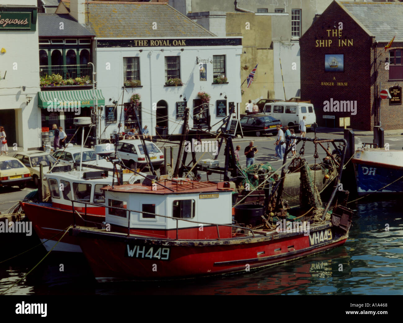 Harbour of england hi-res stock photography and images - Alamy