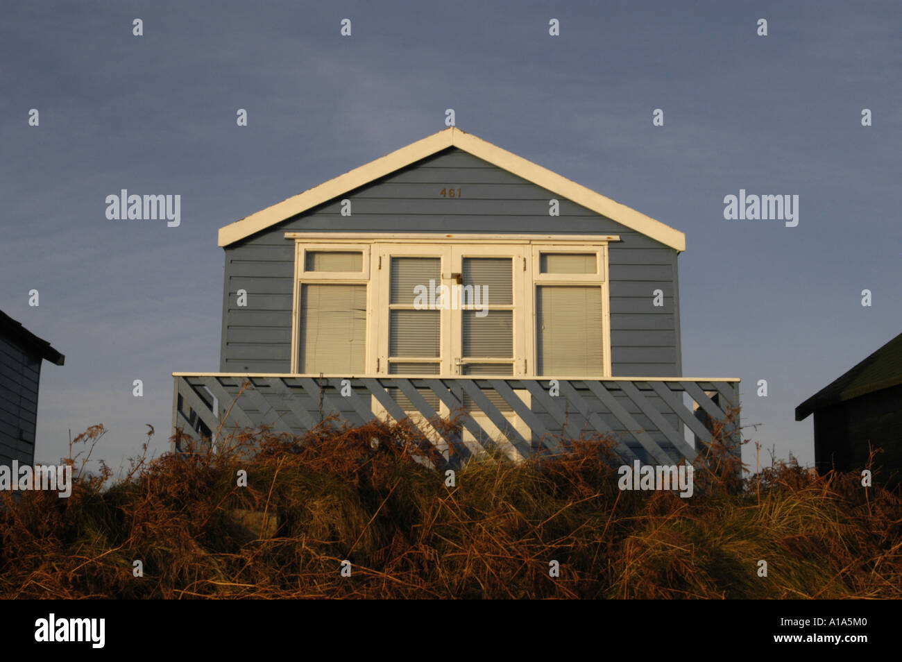 Beach Huts on Mudeford Sandbank, Dorset.The most expensive beach hut ...