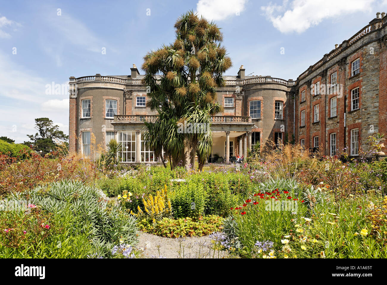 Palace and the gardens of Bantry House, Cork, Ireland Stock Photo - Alamy
