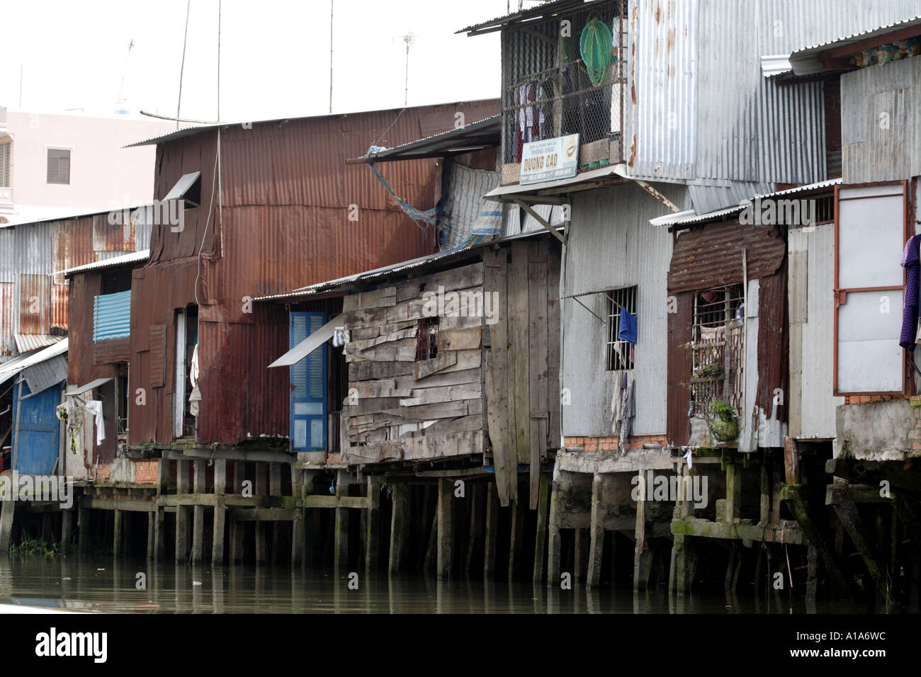 Houses along the Mekong Delta, Vietnam Stock Photo - Alamy
