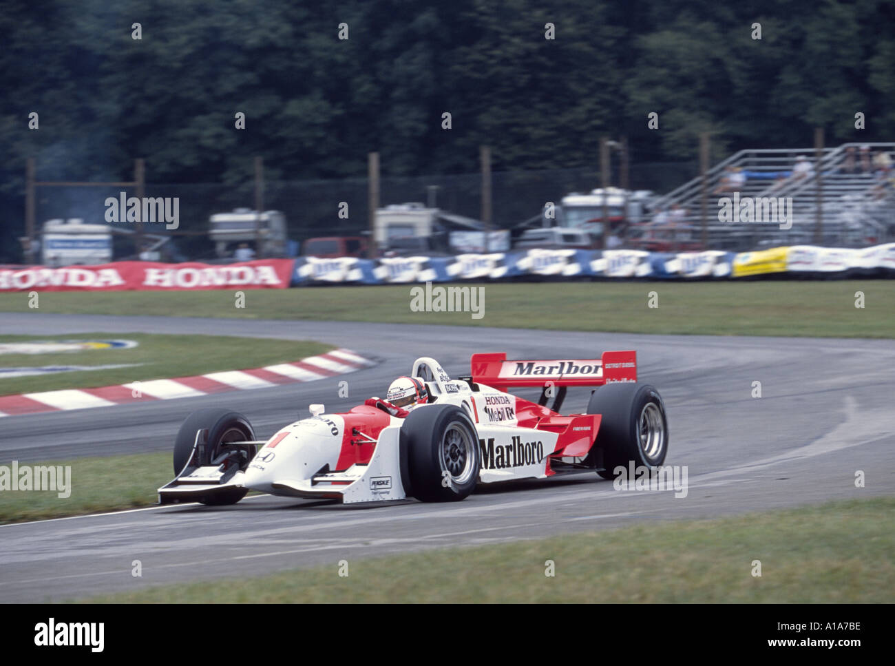 Gil de Ferran on the pit entrance at Mid Ohio 2001 Stock Photo - Alamy