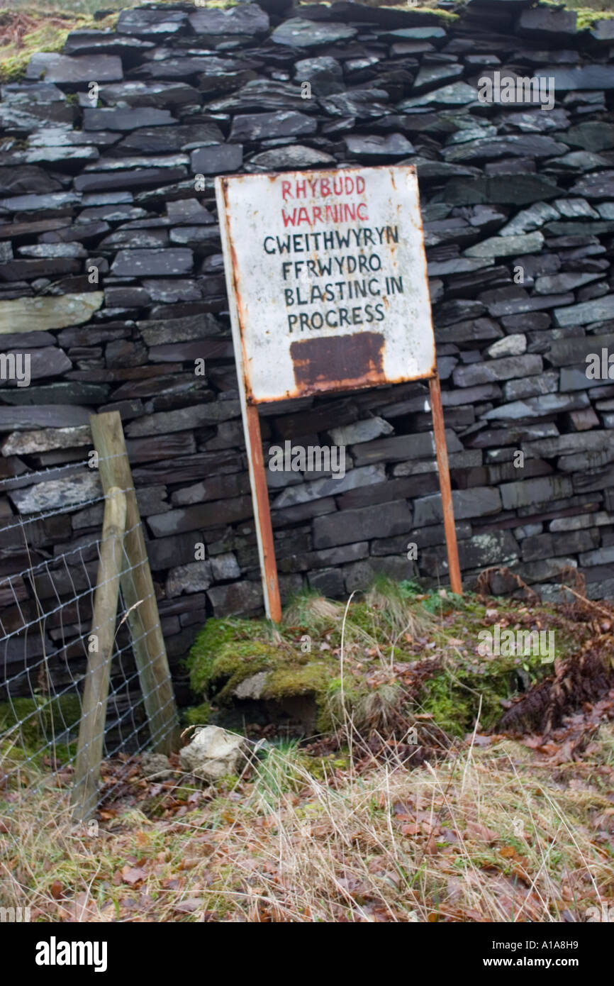 Sign warning blasting hi-res stock photography and images - Alamy