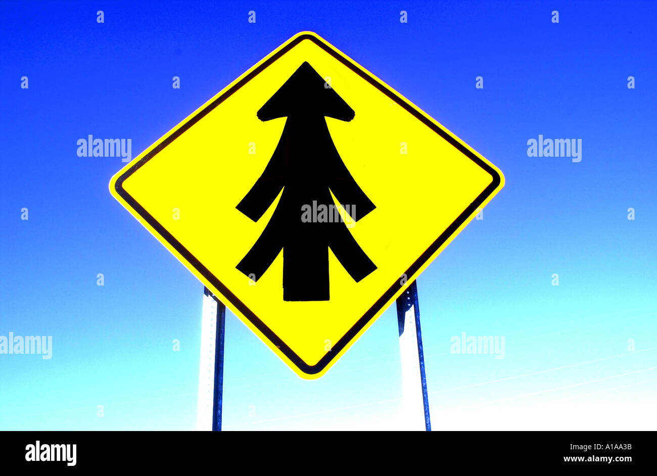 Intersection converge hi-res stock photography and images - Alamy