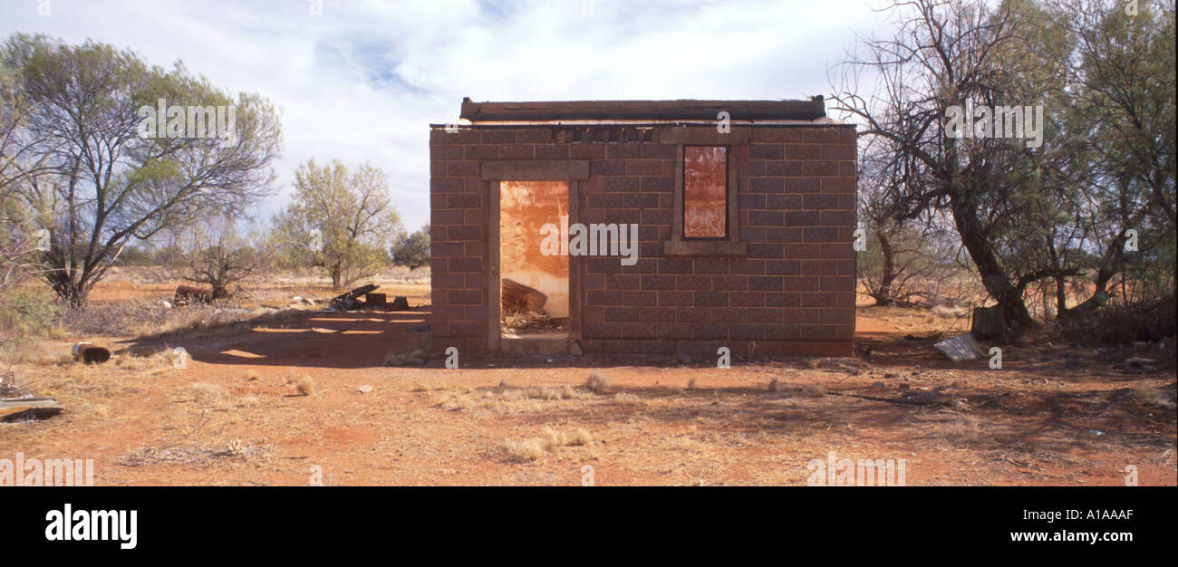Ruins at Big Bell Western Australia Stock Photo - Alamy