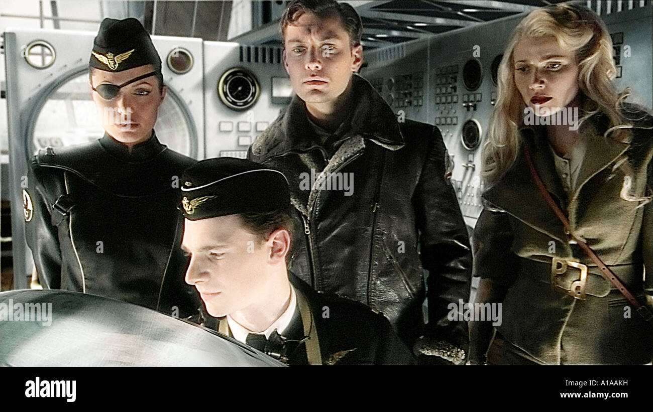 Angelina jolie sky captain world hi-res stock photography and images ...