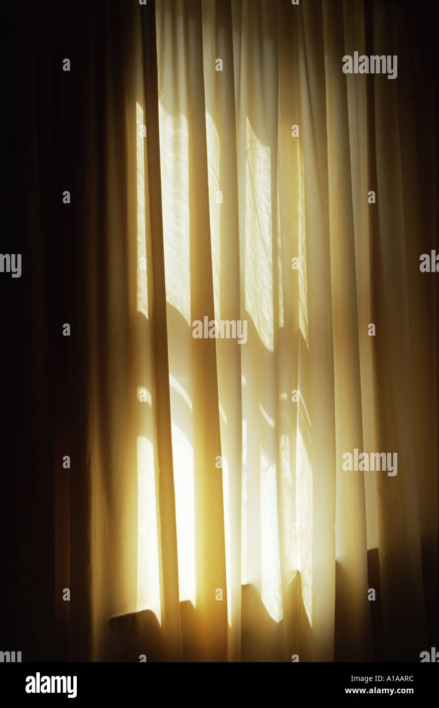 Closed curtain hi-res stock photography and images - Alamy