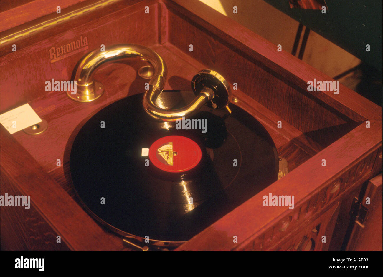 Shellac disc hi-res stock photography and images - Alamy