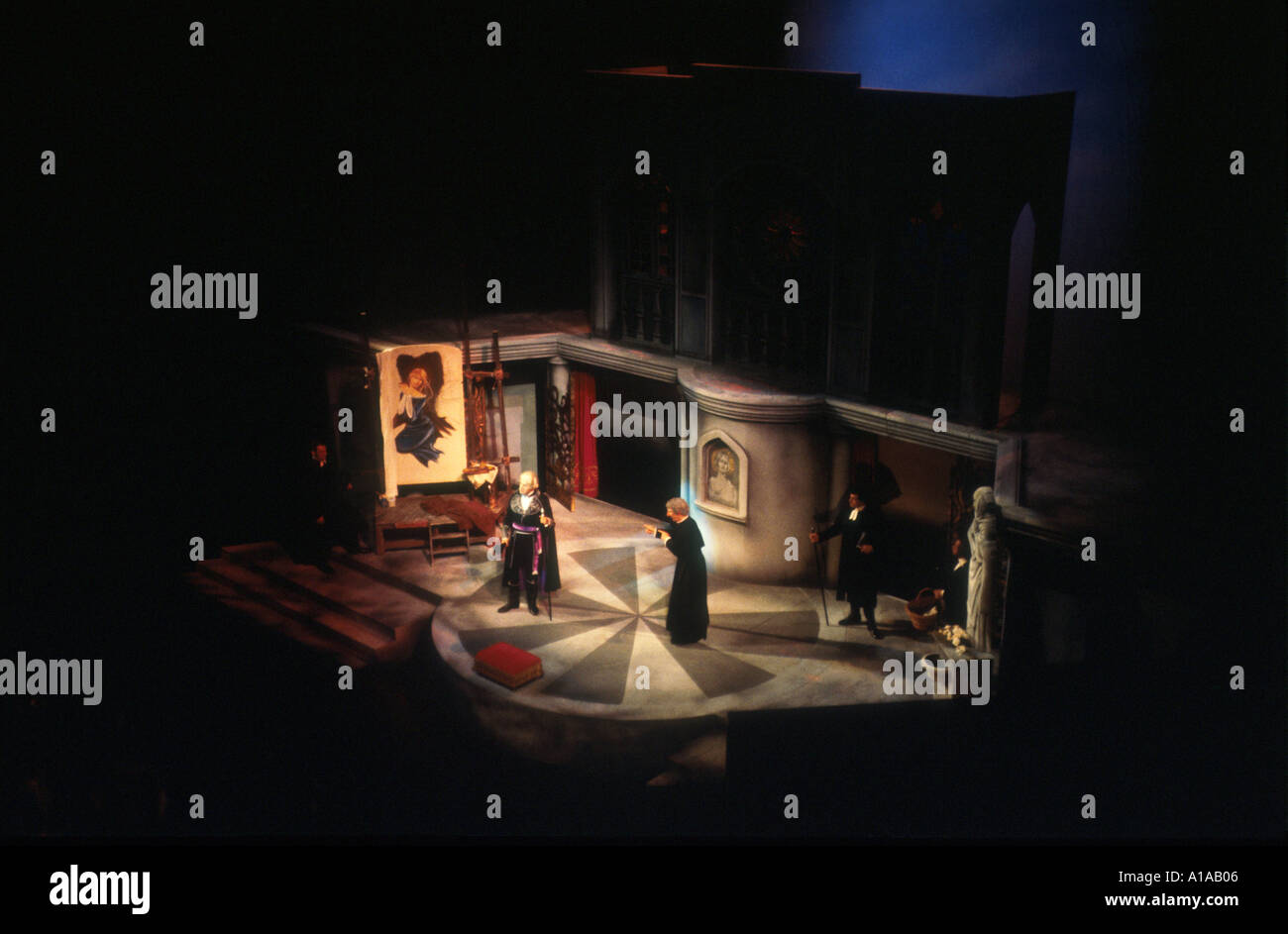 Tosca hi-res stock photography and images - Alamy