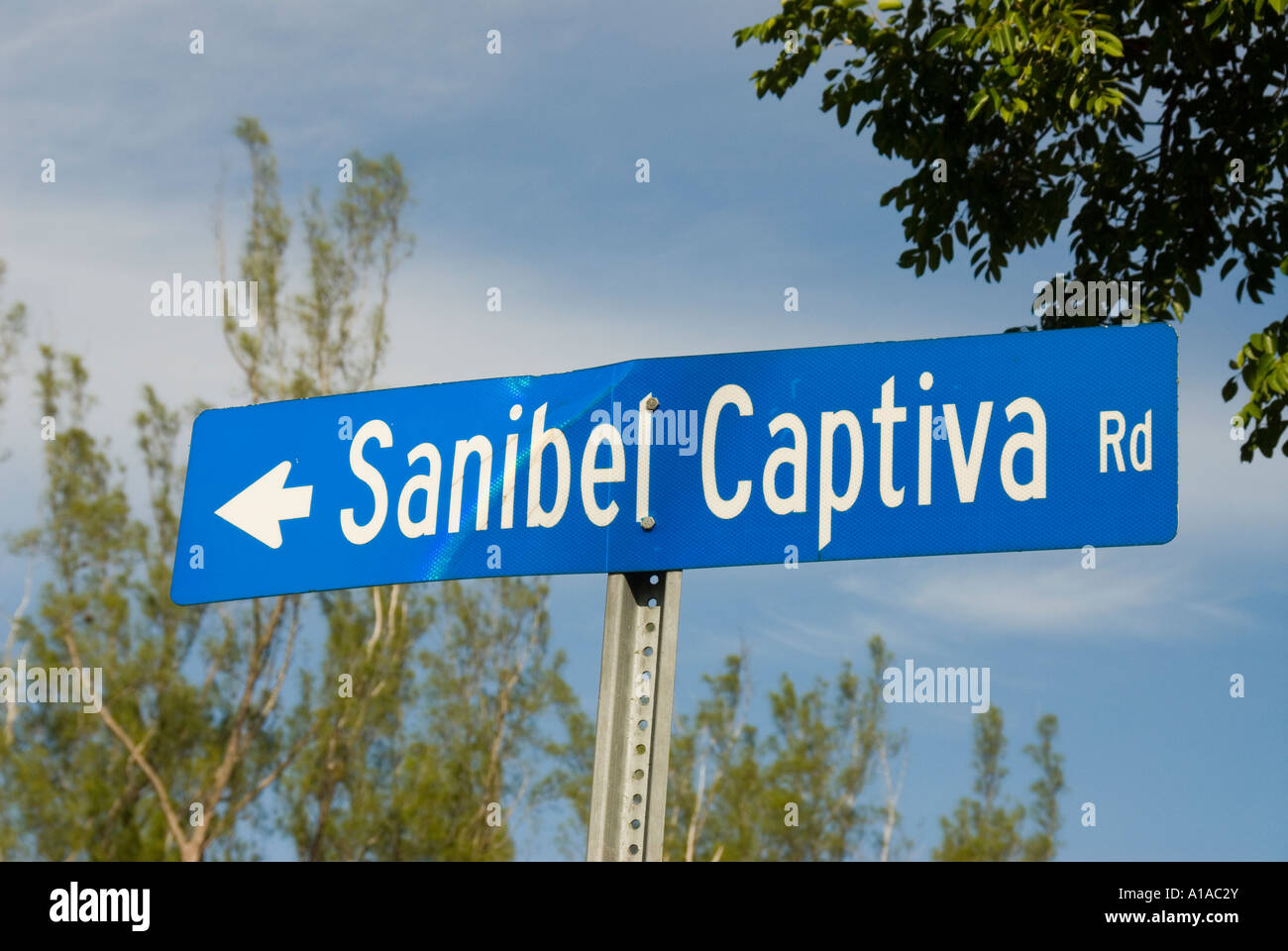 Florida Sanibel Island street sign Stock Photo - Alamy