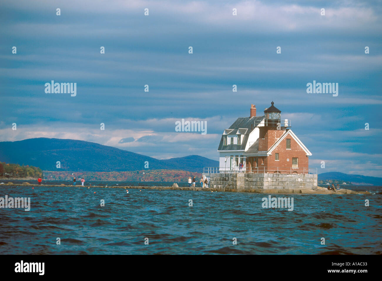 rockland breakwater light maine Stock Photo - Alamy