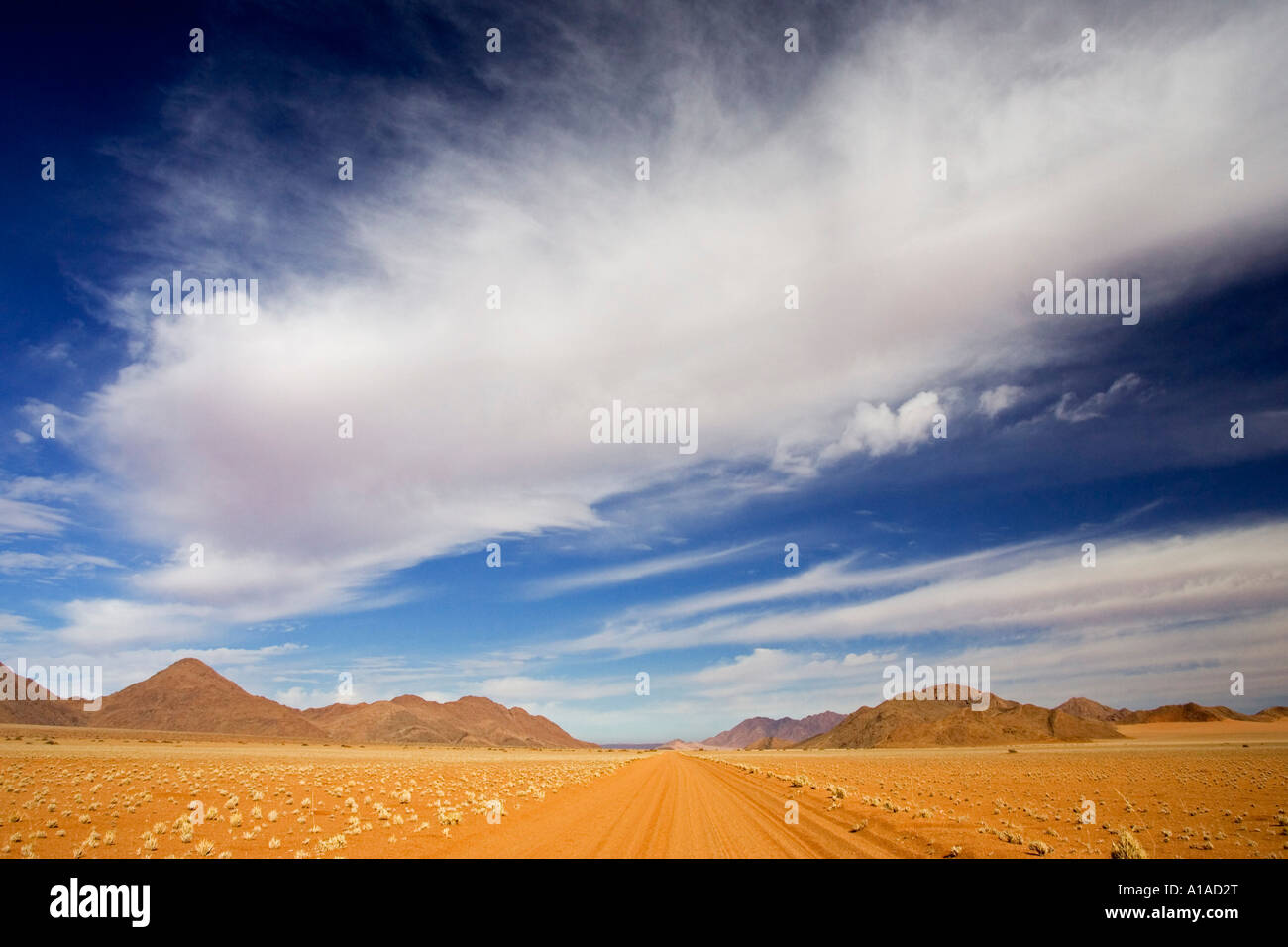 Sandy road through desert hi-res stock photography and images - Alamy
