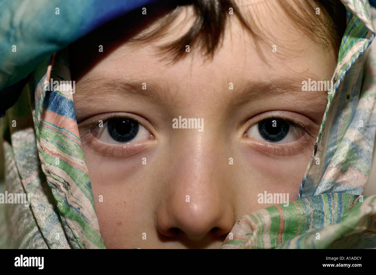 Eight-year-old child masquerading as sheik Stock Photo - Alamy