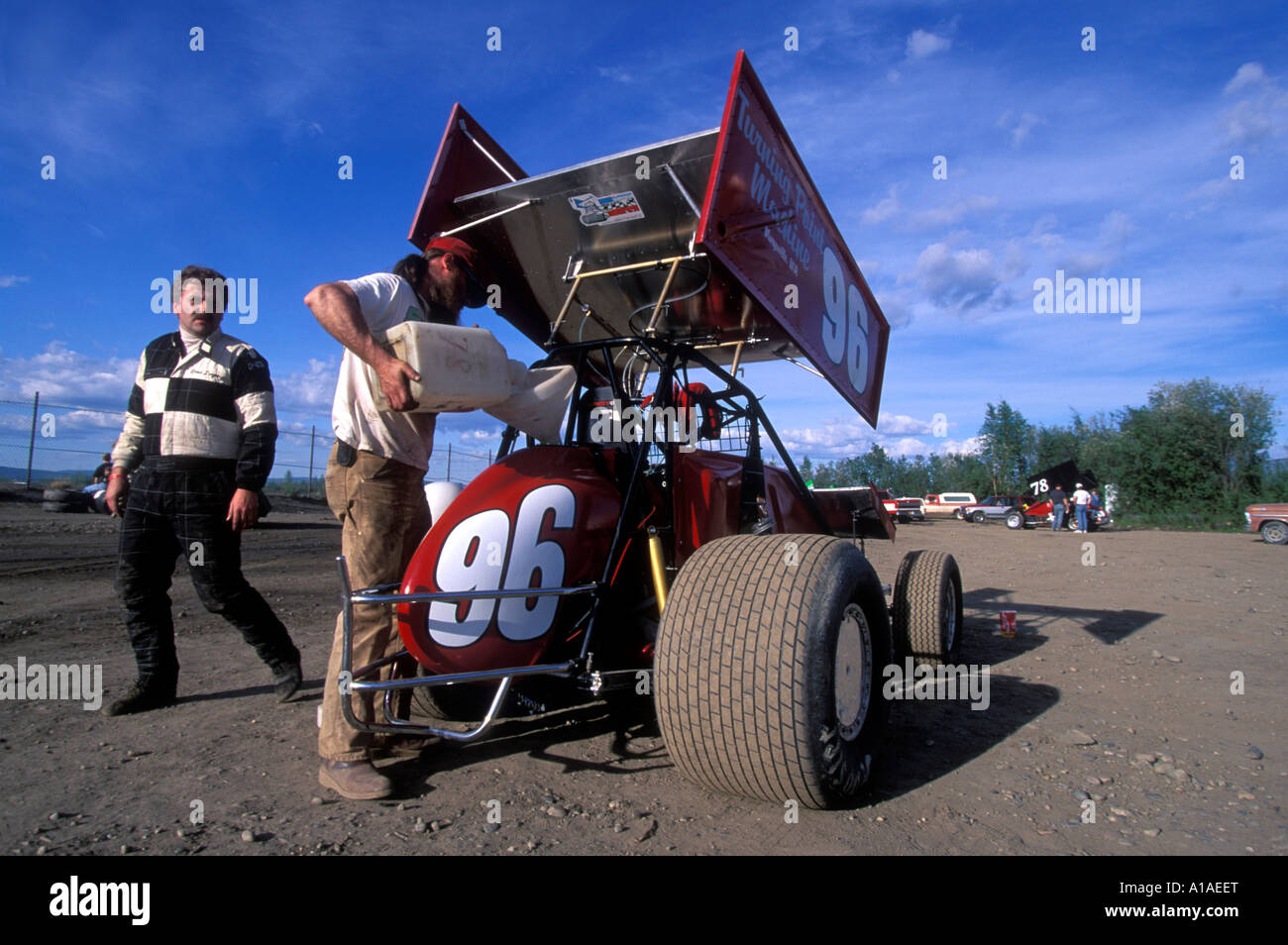 USA Alaska Fairbanks Pit crew prepares sprint car for start of dirt ...
