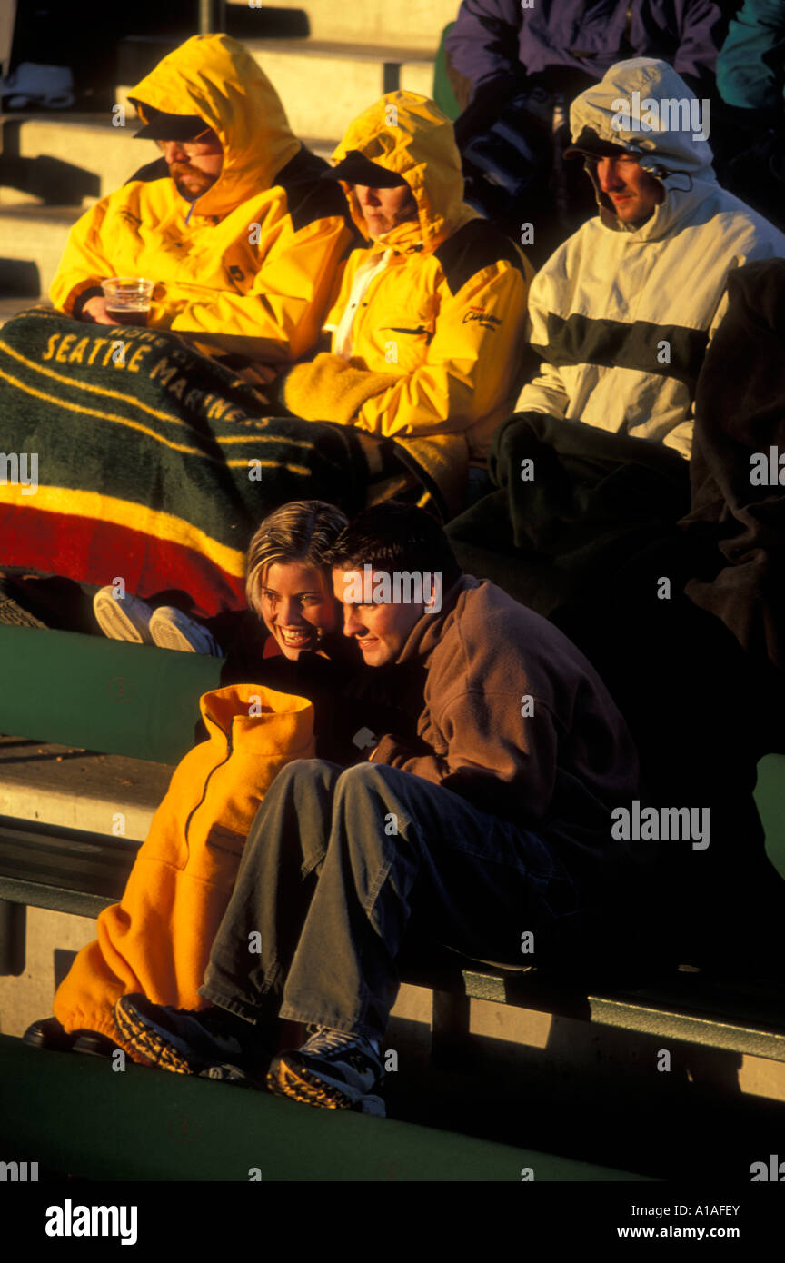 Female fans in stands hi-res stock photography and images - Alamy