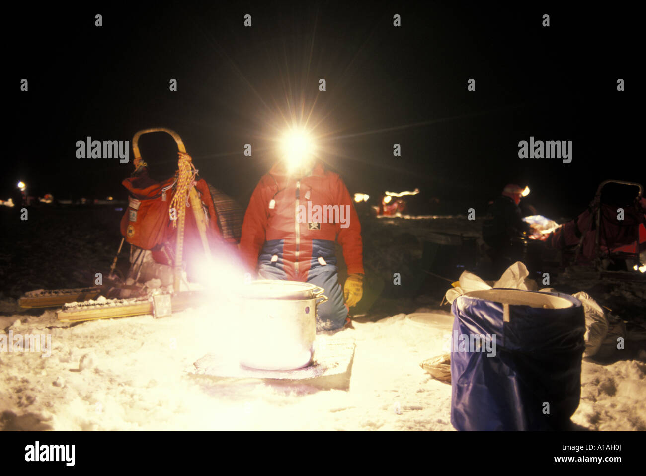 Alcohol stove hi-res stock photography and images - Alamy