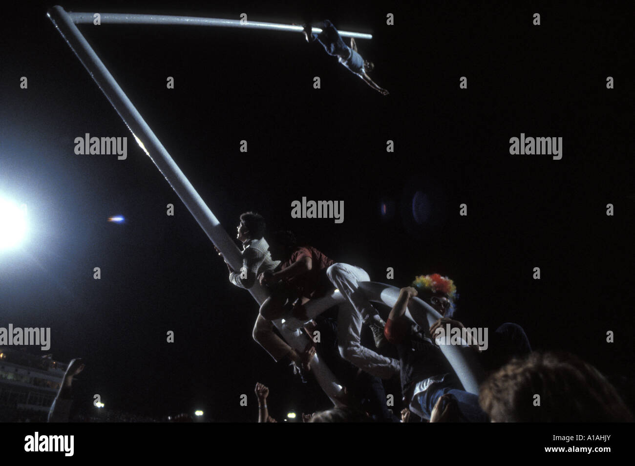 University of maryland football game hi-res stock photography and ...