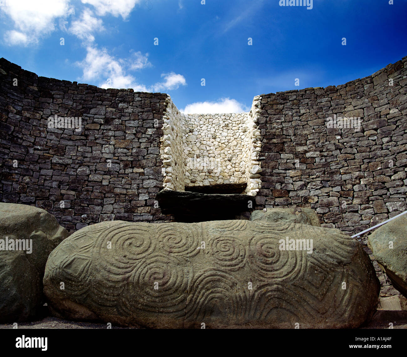 Newgrange Co Meath Ireland Stock Photo - Alamy