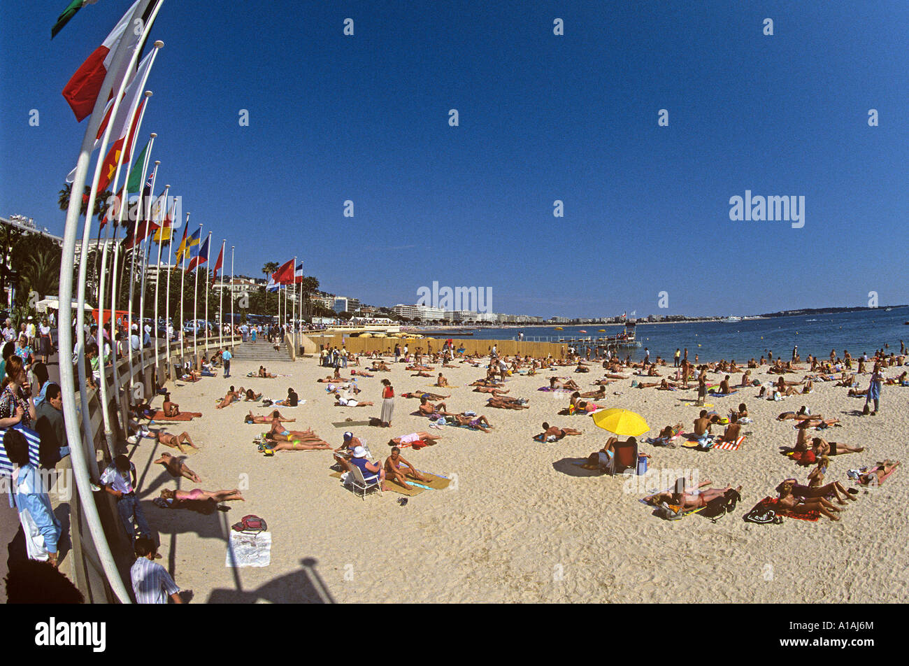 Silver beach at the Western end of Cannes seafront Stock Photo - Alamy