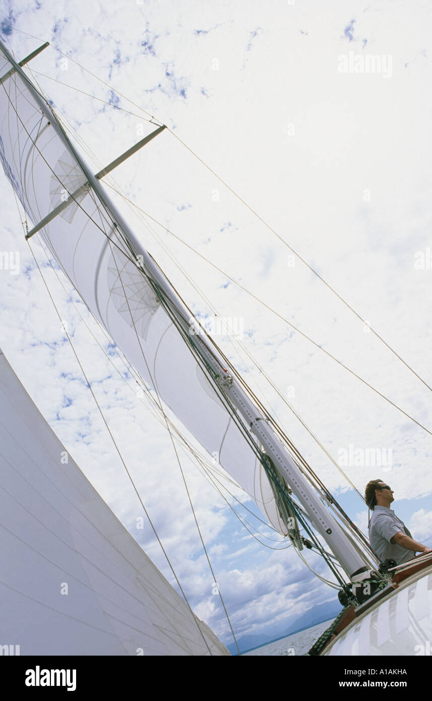 Man sailing boat hi-res stock photography and images - Alamy