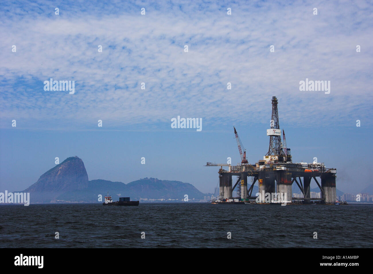 Brazil oil rig hi-res stock photography and images - Alamy