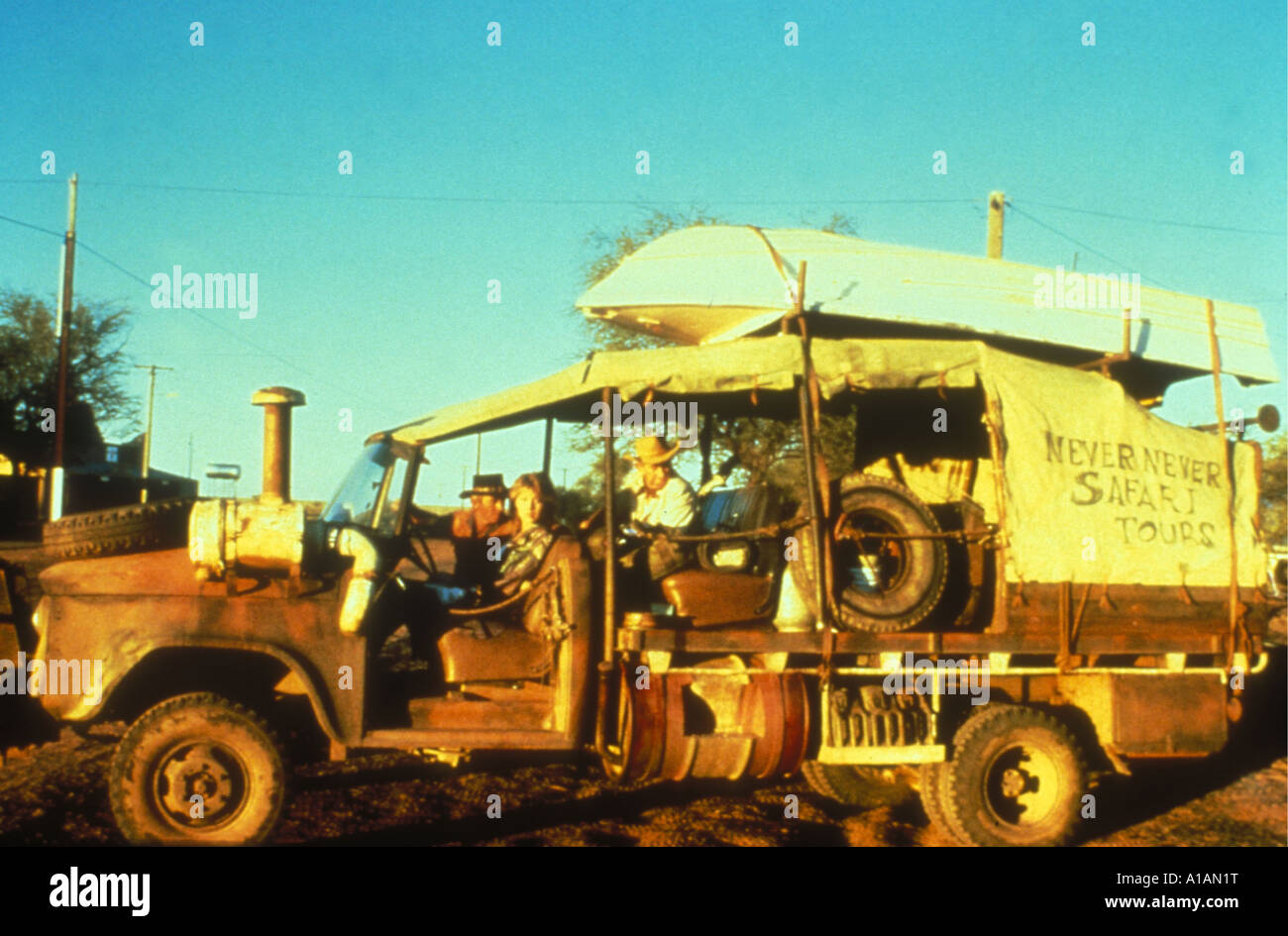 Crocodile Dundee Year 1986 Director Peter Fairman Stock Photo - Alamy
