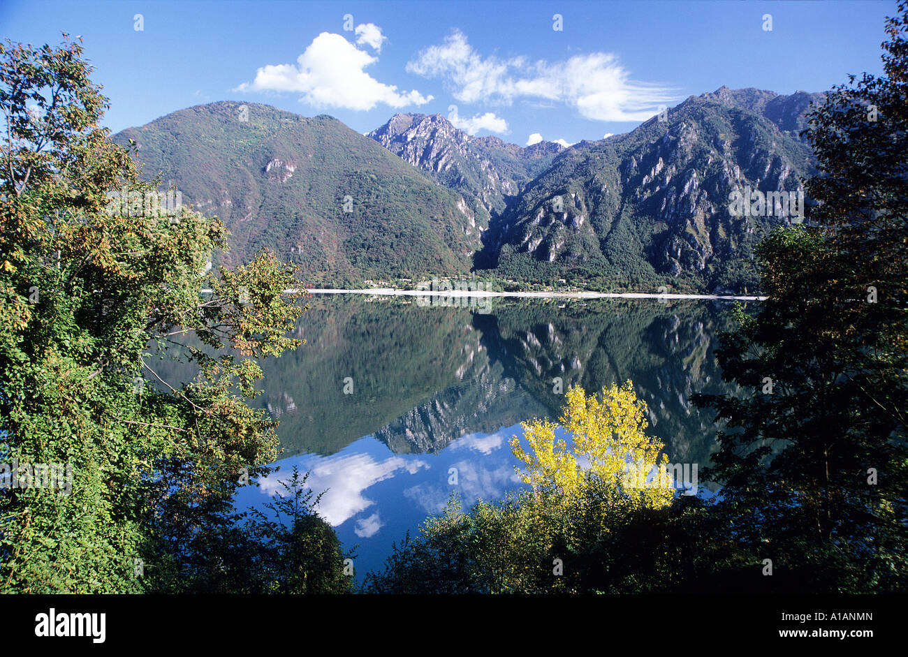 General view of Lago d Idro a smaller lake to the west of Lago di Garda ...