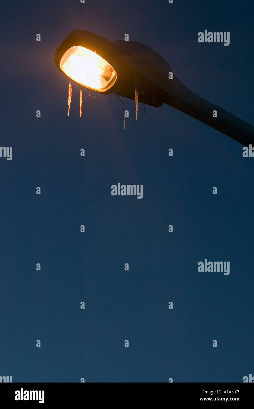 Lighted lamppost hi-res stock photography and images - Alamy
