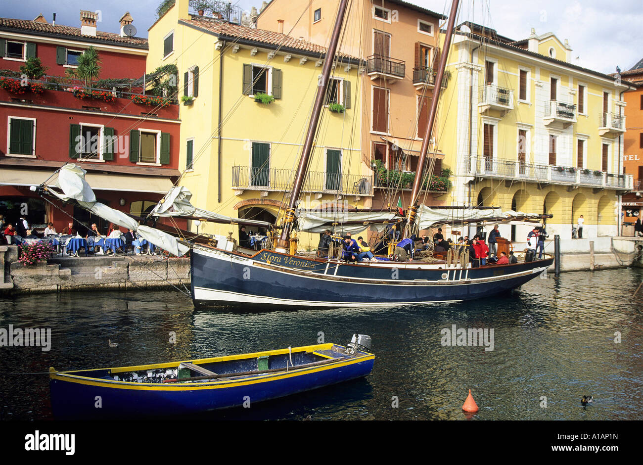 Lago di veronica hi-res stock photography and images - Alamy