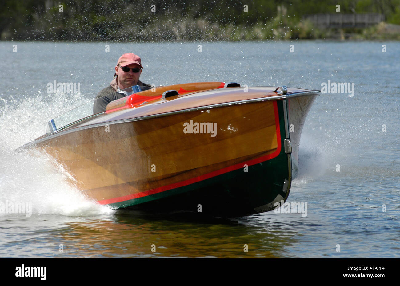 Small Wooden Power Boats