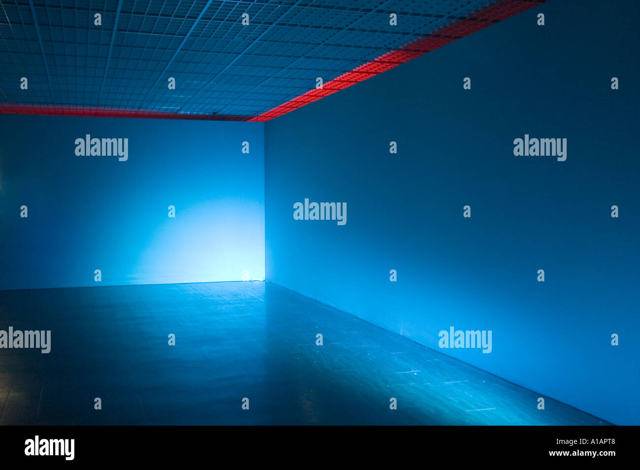 empty blue room Stock Photo - Alamy